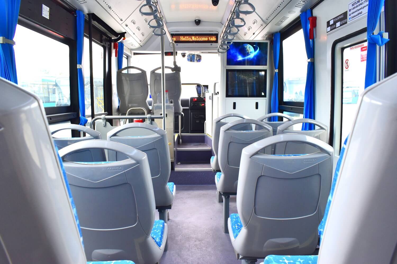 Revolutionizing Commutes: Chartering Sustainable Transit with Our ...