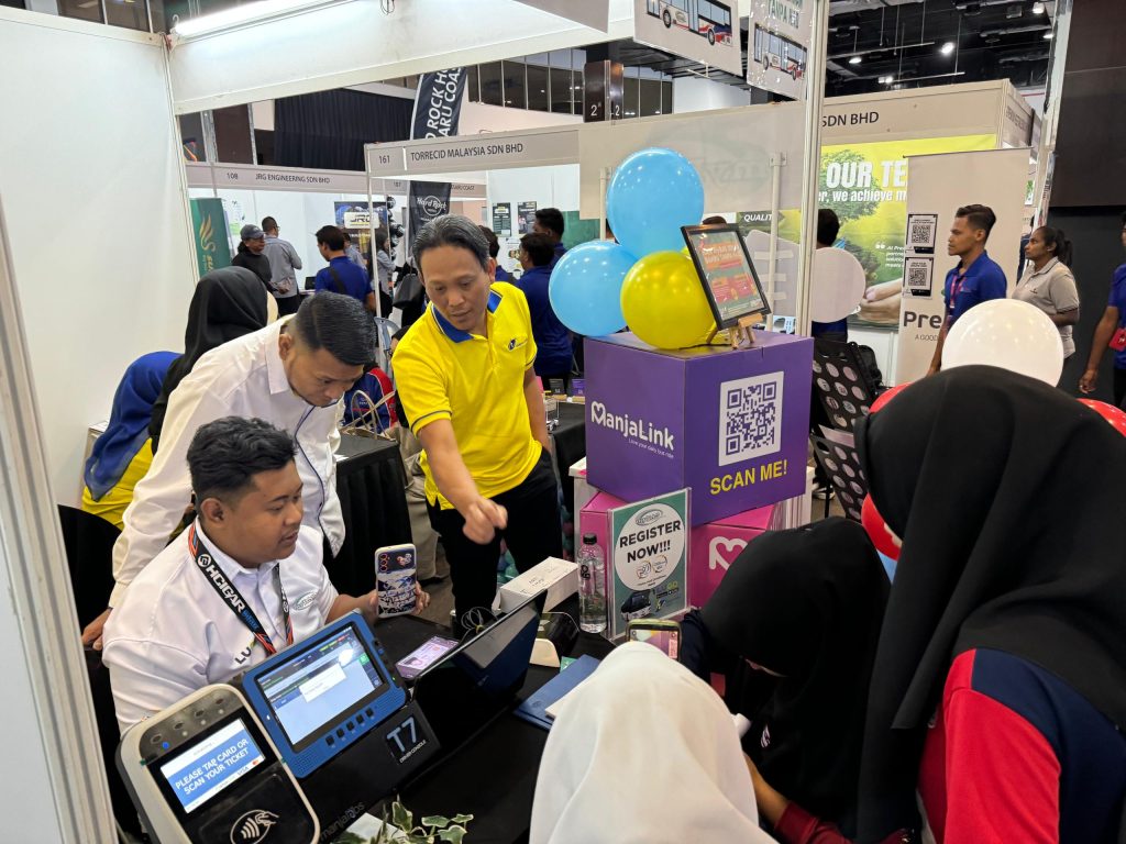 myBAS Johor Bahru Launches Registration Counter at Johor Talent ...