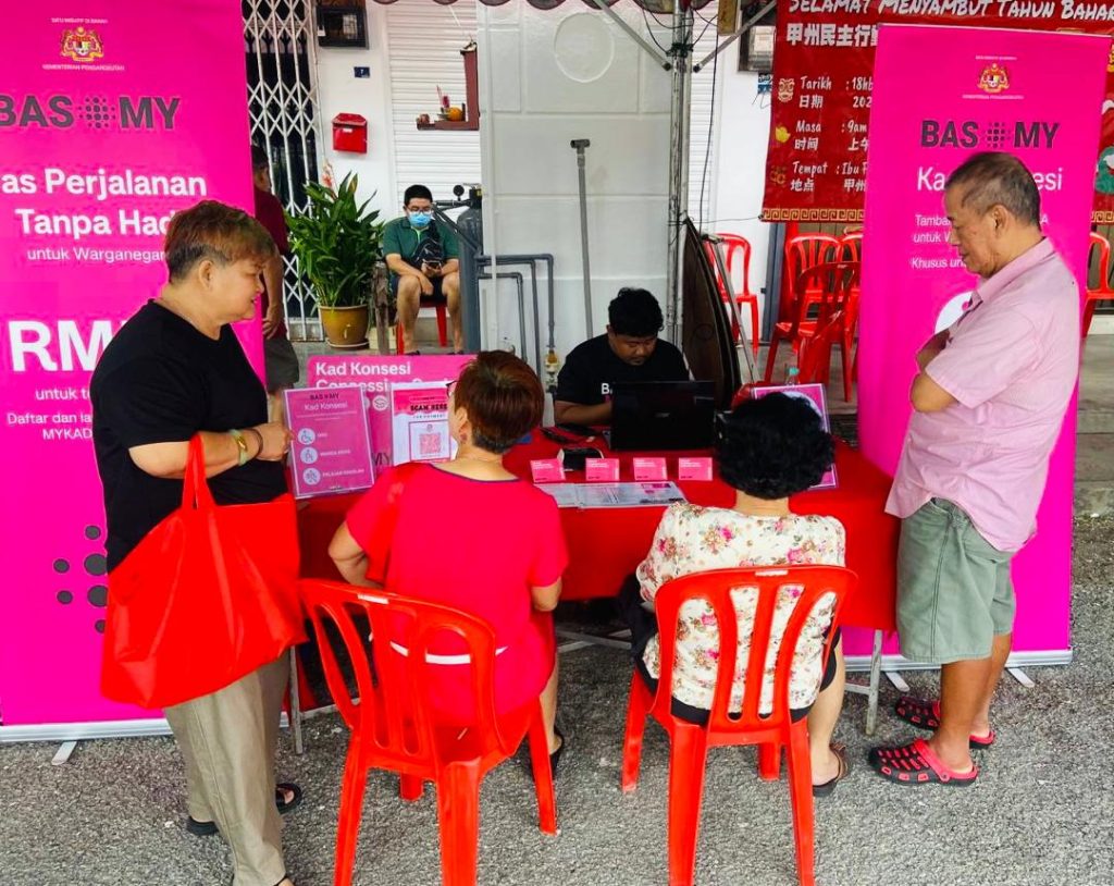BAS.MY Melaka Opens Registration Counter During CNY Event at Jalan ...